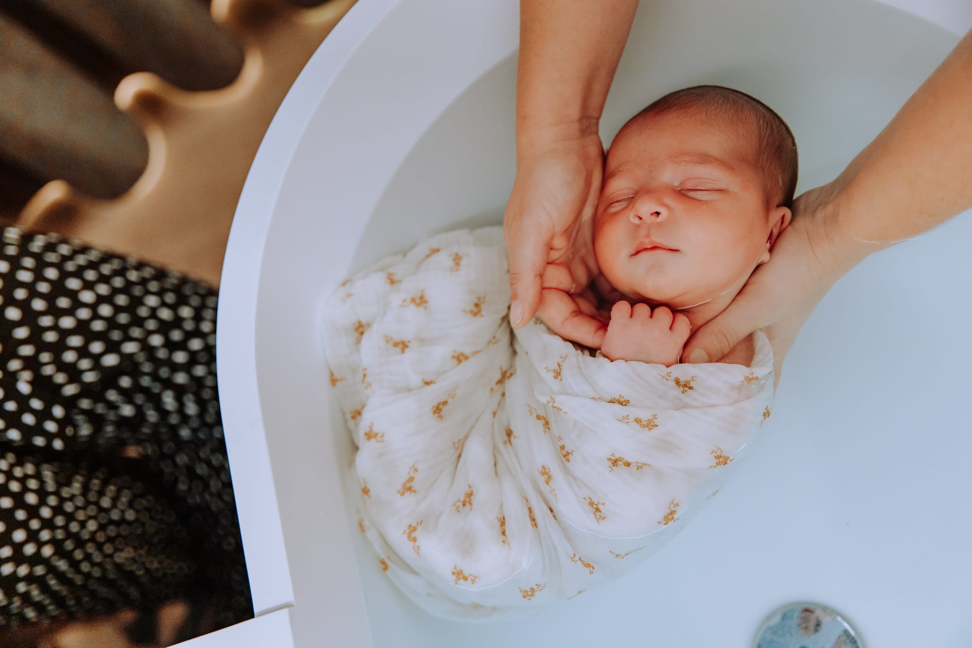 Casting femme, couple et bébé nouveau né pour le tournage d'une ...